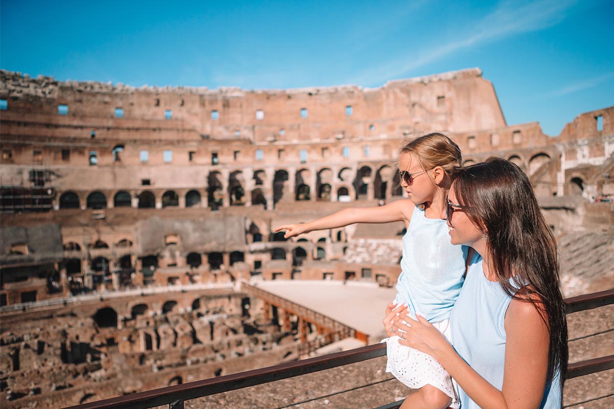 Visite guidée du Colisée et du Forum romain pour les familles et les ...